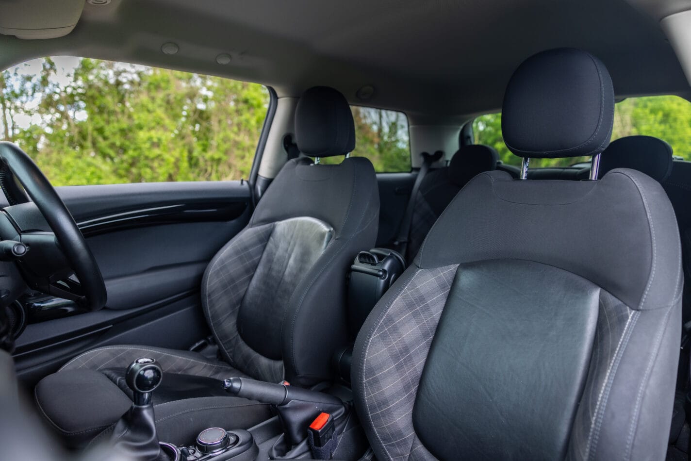 Mini Cooper S + InstaWins - Cotswold Competitions